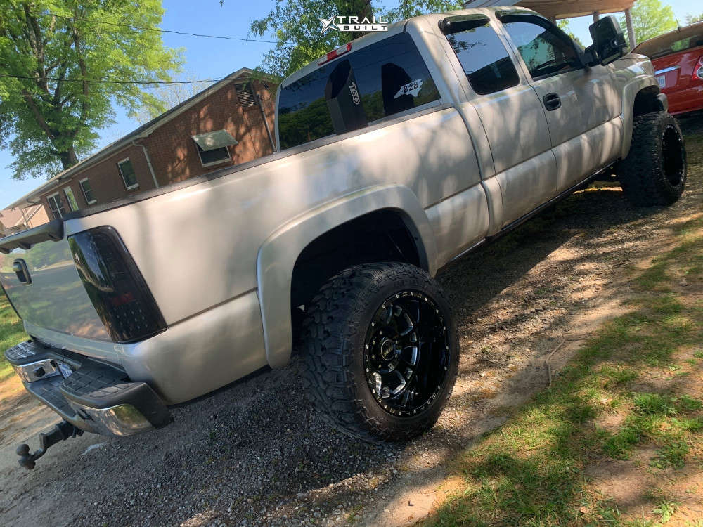 2004 Chevrolet Silverado 2500 HD Wheel Offset Super Aggressive 3"-5 ...