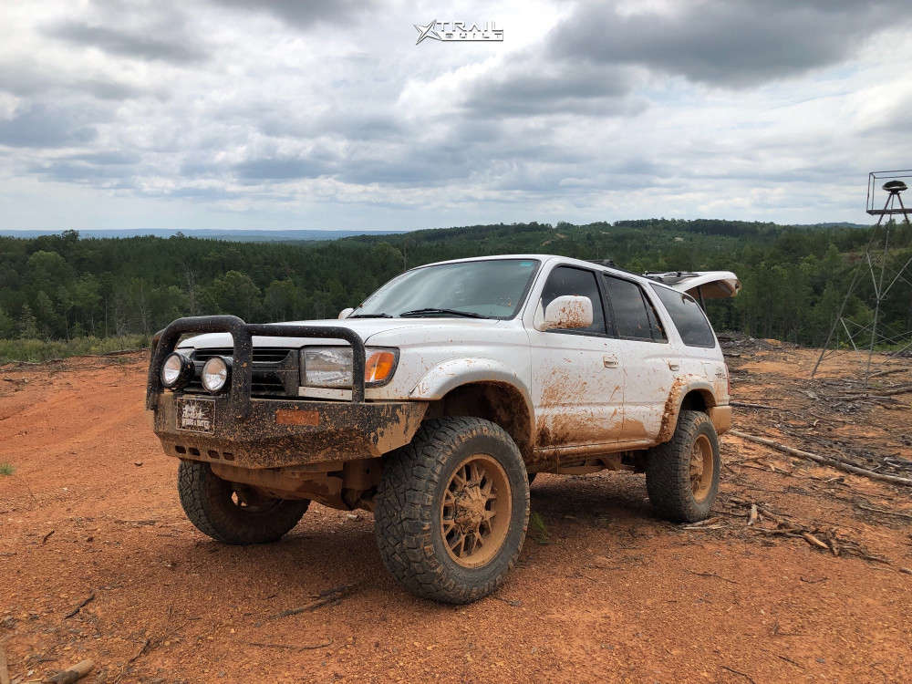 2002 Toyota 4Runner Wheel Offset Slightly Aggressive Suspension Lift 3 ...