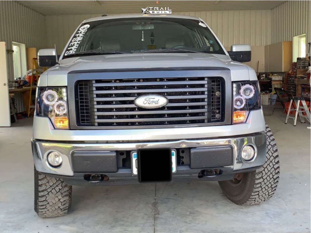 2012 Ford F-150 Wheel Offset Super Aggressive 3"-5" Leveling Kit | 794375 | TrailBuilt Off-Road