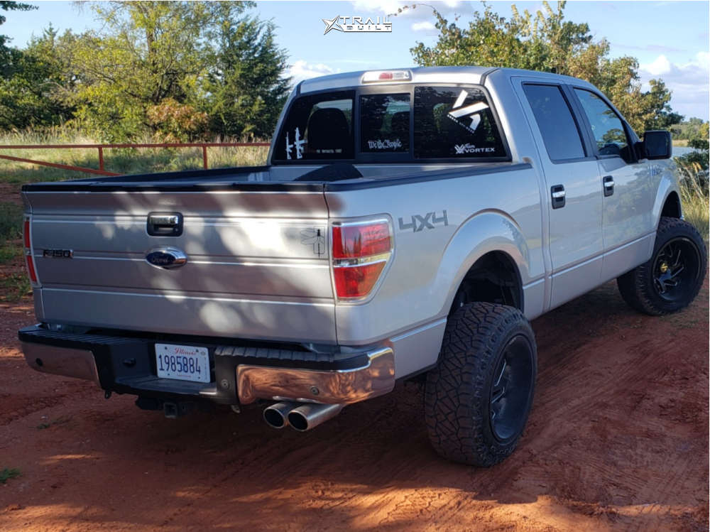 2013 Ford F-150 Wheel Offset Super Aggressive 3"-5" Leveling Kit | 796772 | TrailBuilt Off-Road