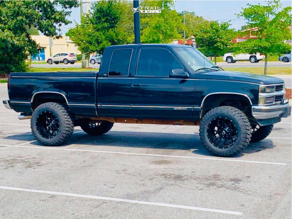1998 Chevrolet C1500 Wheel Offset Aggressive > 1" Outside Fender ...