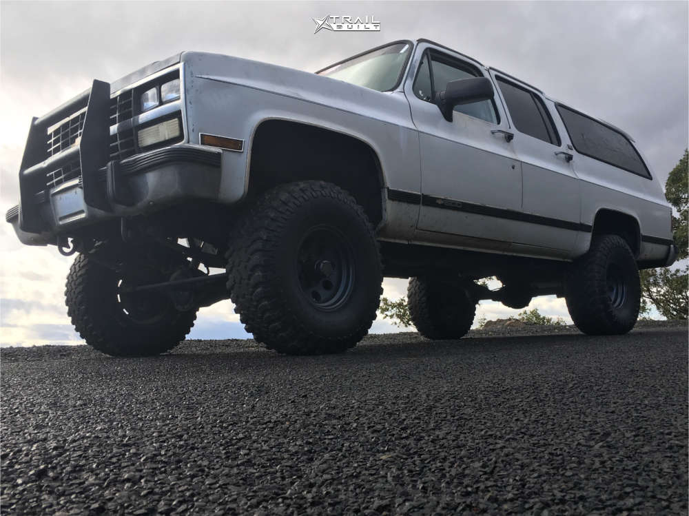 1991 Chevrolet K1500 Wheel Offset Slightly Aggressive Suspension Lift 6 ...