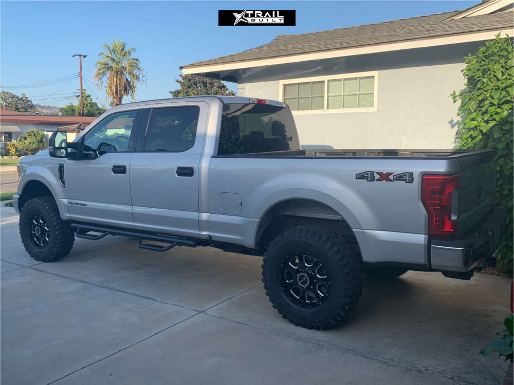 2017 Ford F-250 Super Duty Wheel Offset Aggressive > 1" Outside Fender ...