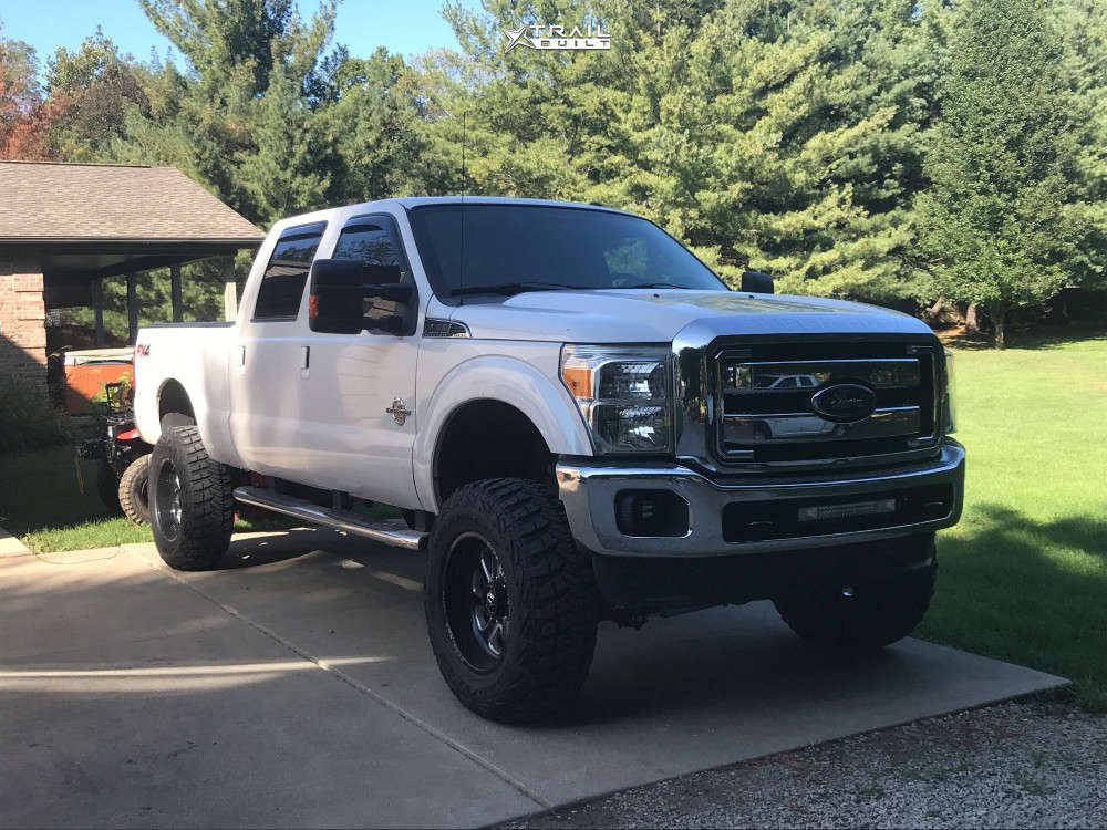 2012 Ford F-250 Super Duty Wheel Offset Aggressive > 1" Outside Fender ...