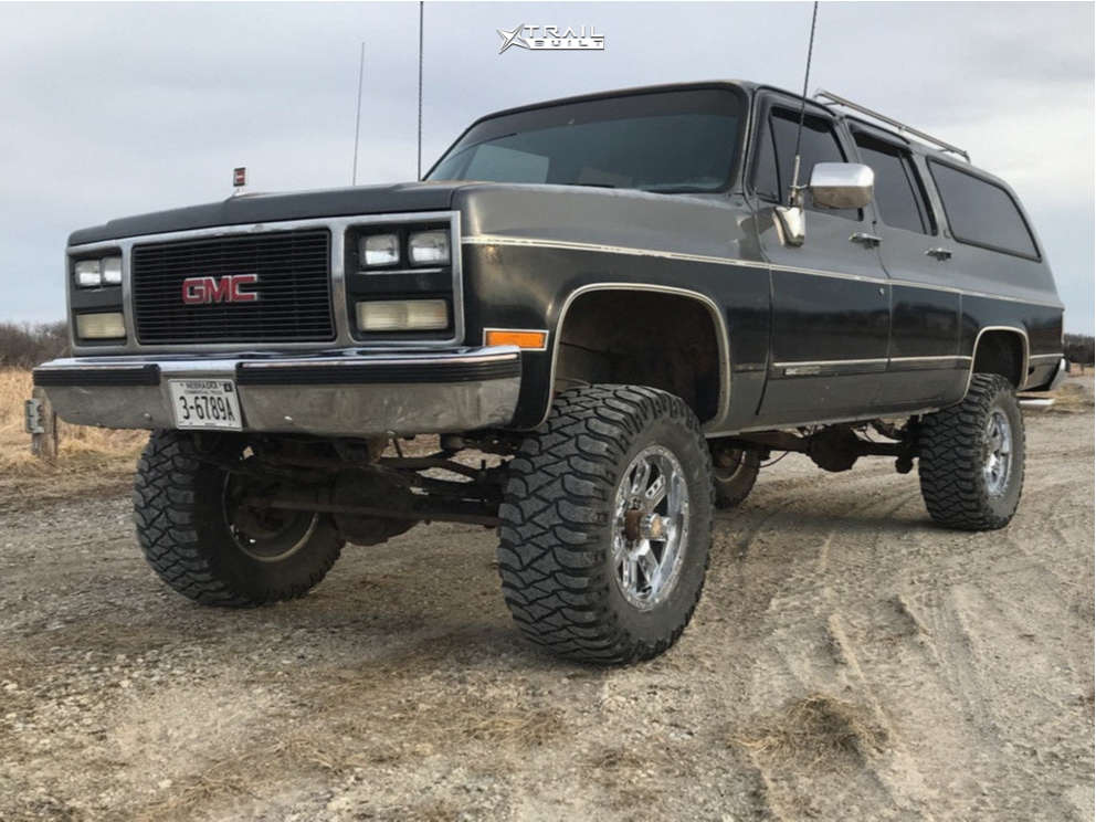 1989 GMC V1500 Suburban Wheel Offset Aggressive > 1" Outside Fender ...