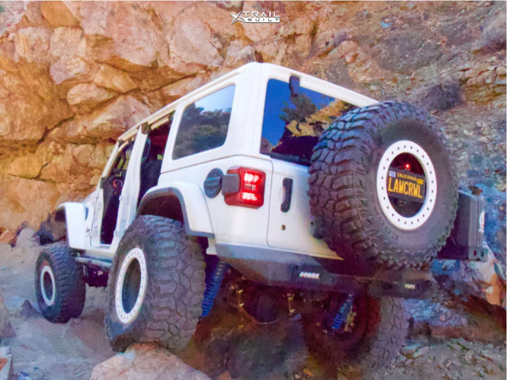 2018 Jeep Wrangler Wheel Offset Aggressive > 1" Outside Fender ...