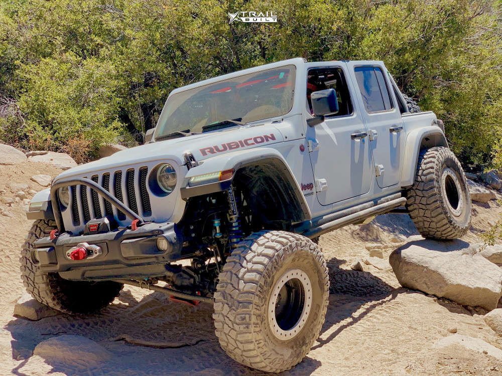 2018 Jeep Wrangler Wheel Offset Aggressive > 1" Outside Fender ...