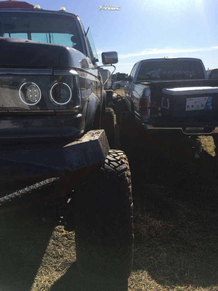 1990 Ford F-350 Wheel Offset Hella Stance >5" Lifted >12" | 821068 ...