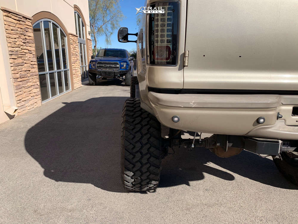 2004 Ford Excursion Wheel Offset Super Aggressive 3"-5" Lifted >12 ...