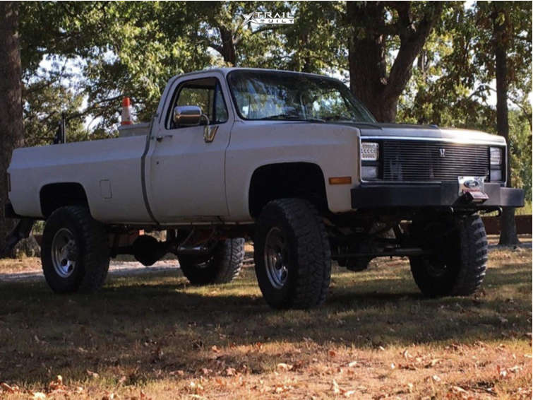 1982 Chevrolet K20 Wheel Offset Aggressive > 1" Outside Fender ...