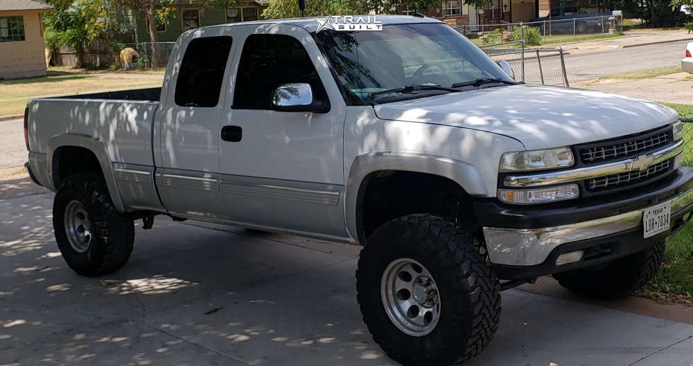 2002 Chevy Silverado Lift