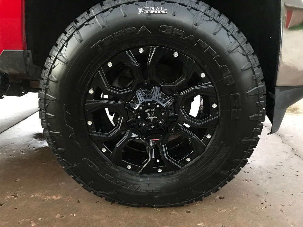 2015 Chevrolet Silverado 2500 HD Wheel Offset Aggressive > 1" Outside ...