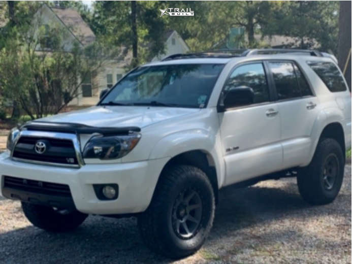 2006 Toyota 4Runner Wheel Offset Slightly Aggressive Suspension Lift 3 ...