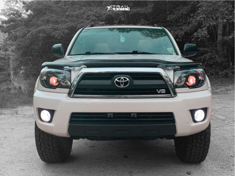 2006 Toyota 4Runner Wheel Offset Slightly Aggressive Suspension Lift 3 ...