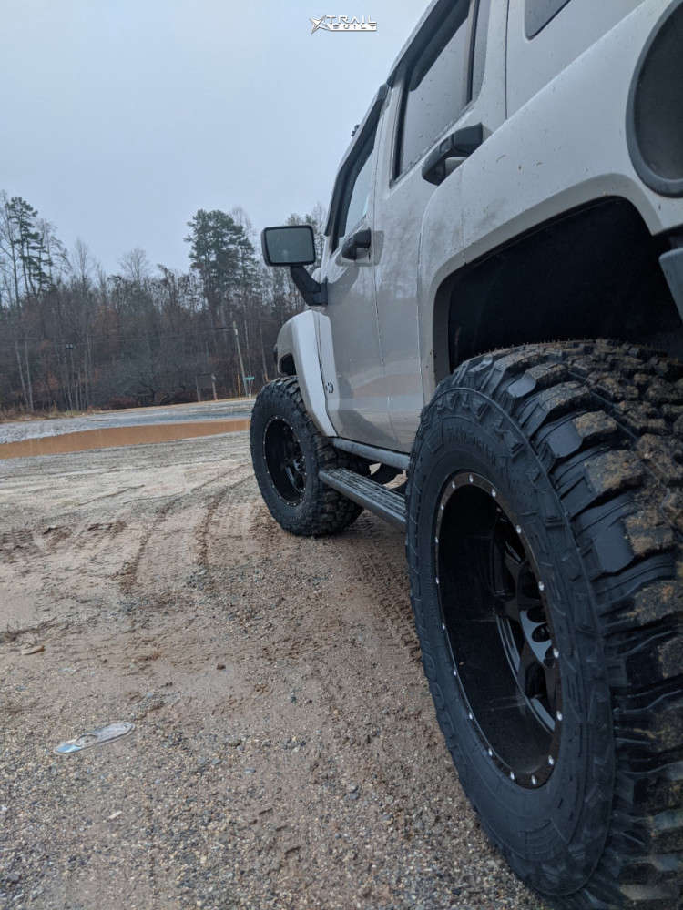 2006 HUMMER H3 Wheel Offset Aggressive > 1" Outside Fender Leveling Kit ...