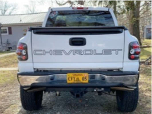 2005 Chevrolet Silverado 1500 Wheel Offset Aggressive > 1" Outside ...