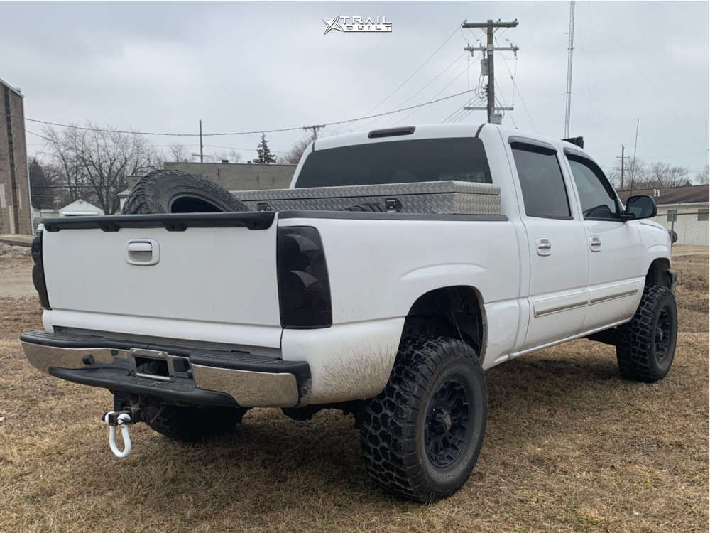 2005 Chevrolet Silverado 1500 Wheel Offset Slightly Aggressive ...