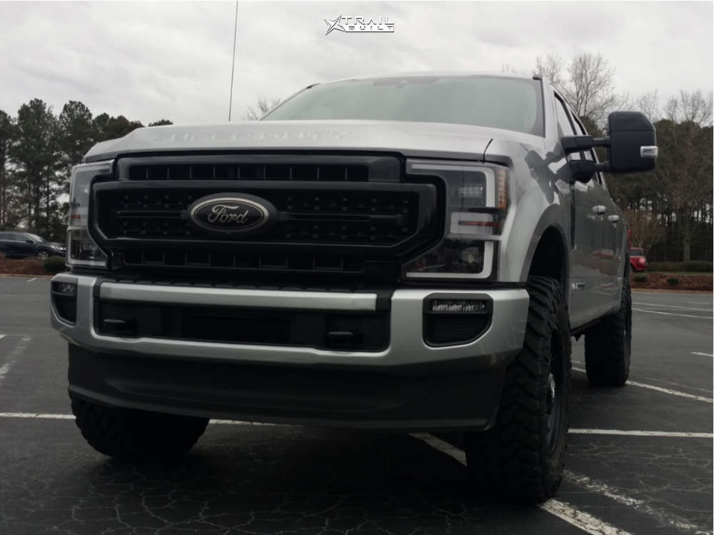 2019 Ford F-250 Super Duty Wheel Offset Aggressive > 1" Outside Fender ...