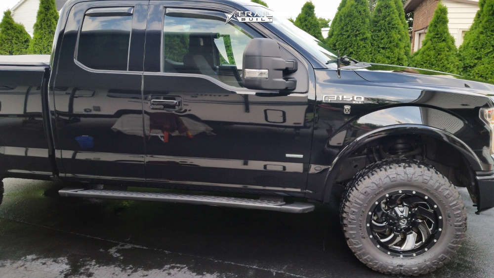 2017 Ford F-150 Wheel Offset Aggressive > 1" Outside Fender Leveling ...