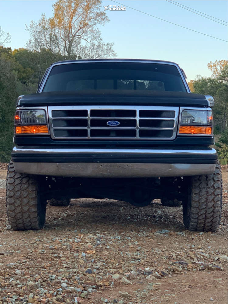 1995 Ford F-150 Wheel Offset Aggressive > 1" Outside Fender Suspension ...