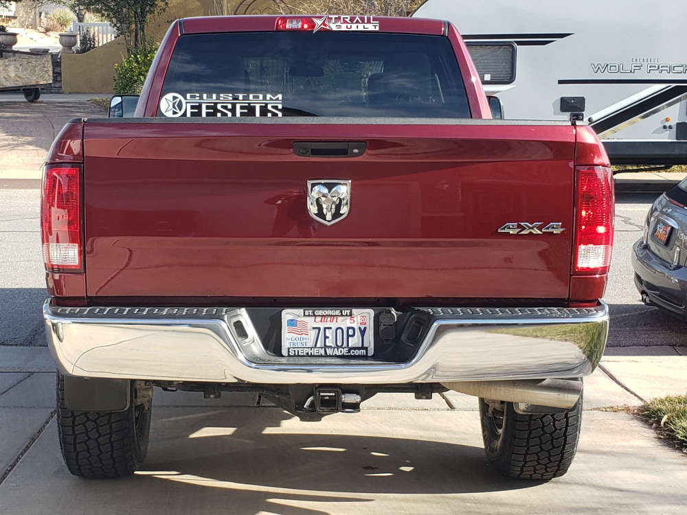 2018 Ram 2500 Wheel Offset Aggressive > 1" Outside Fender Stock ...