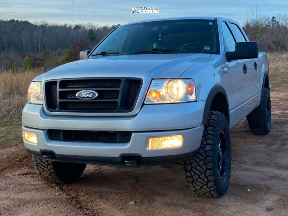 2004 Ford F-150 Wheel Offset Aggressive > 1" Outside Fender Leveling ...