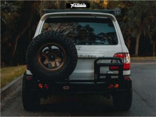 1998 Toyota Land Cruiser Wheel Offset Aggressive > 1" Outside Fender ...