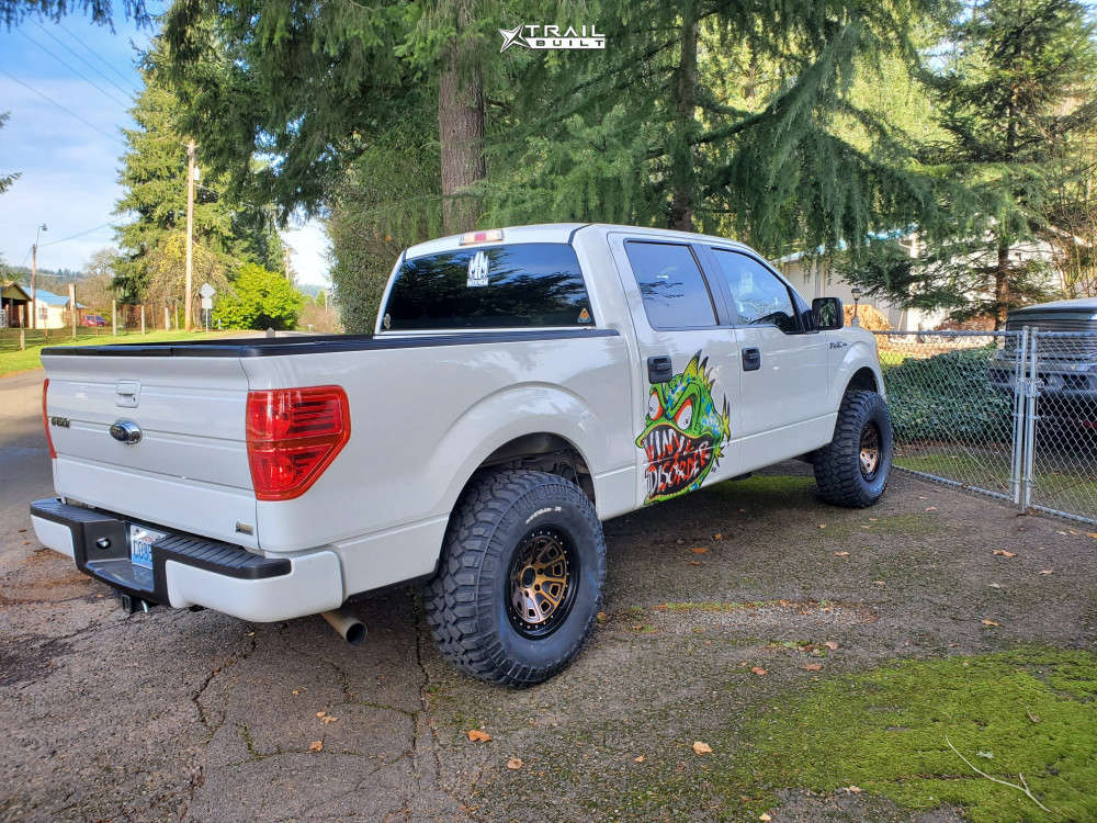 2014 Ford F-150 Wheel Offset Aggressive > 1" Outside Fender Leveling Kit | 904556 | TrailBuilt ...
