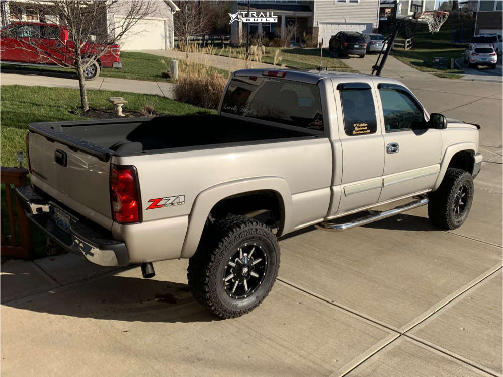 2006 Chevrolet Silverado 1500 Wheel Offset Aggressive > 1" Outside ...