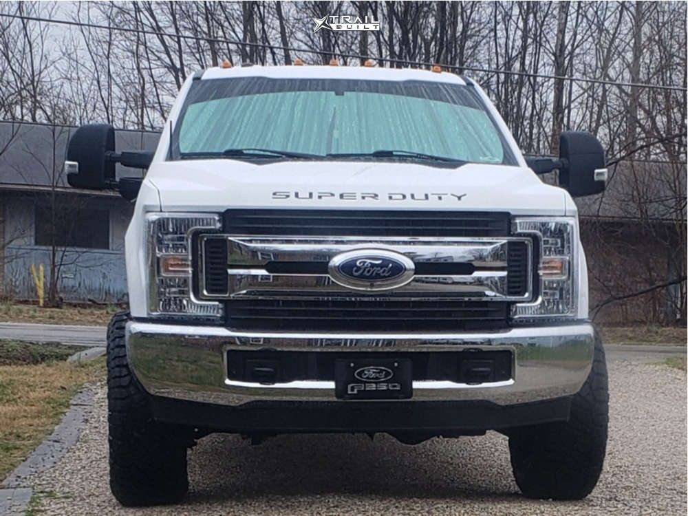 2018 Ford F-250 Super Duty Wheel Offset Aggressive > 1" Outside Fender ...