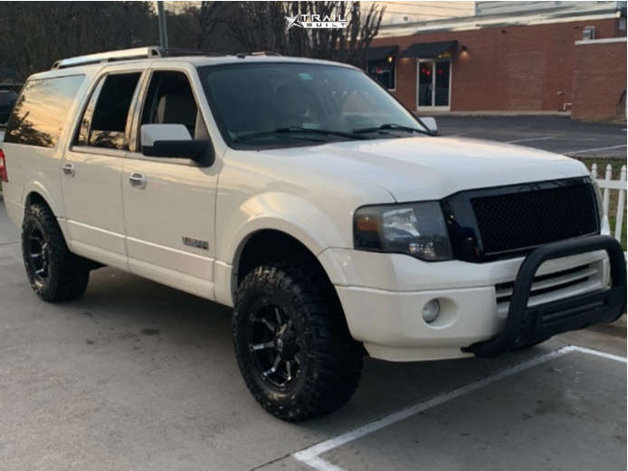 2008 Ford Expedition Wheel Offset Aggressive > 1" Outside Fender ...