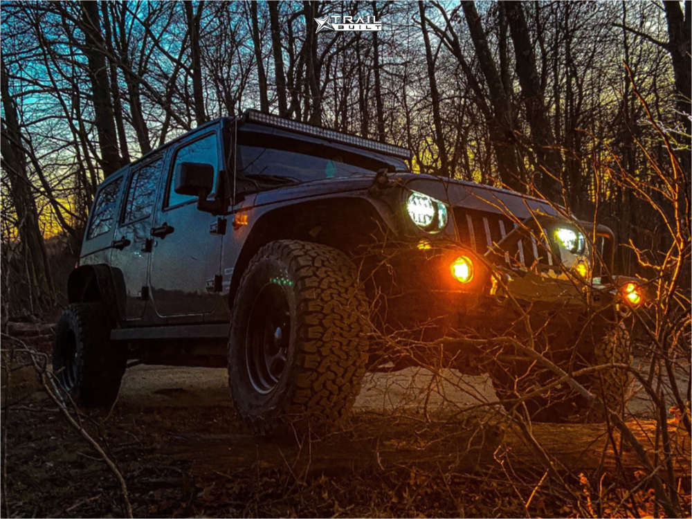 2017 Jeep Wrangler JK Wheel Offset Aggressive > 1" Outside Fender Stock ...