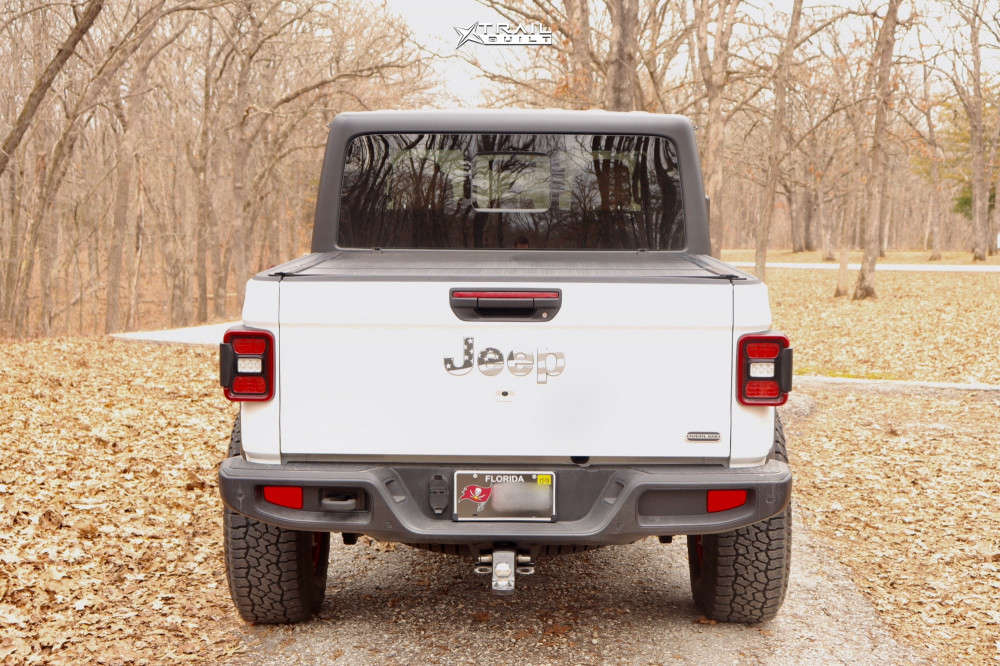 2020 Jeep Gladiator Wheel Offset Aggressive > 1" Outside Fender ...