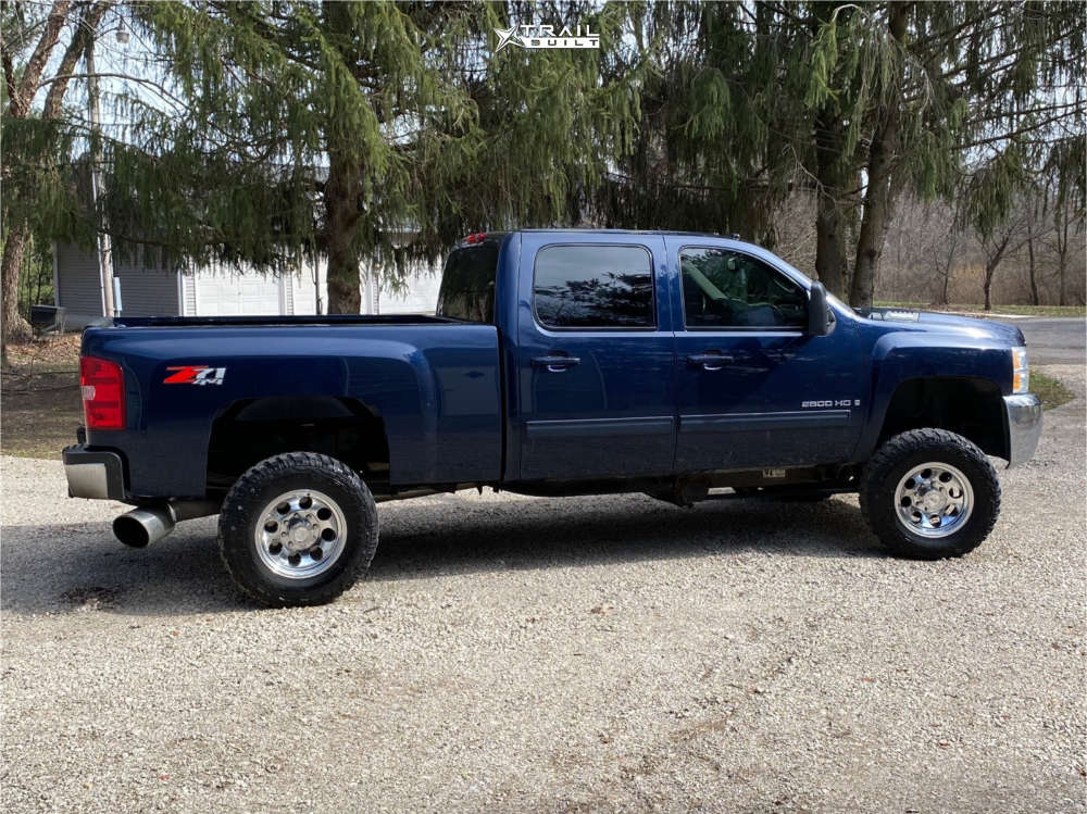 2009 Chevrolet Silverado 2500 HD Wheel Offset Slightly Aggressive ...