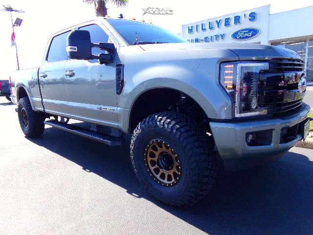 2019 Ford F-250 Super Duty Wheel Offset Slightly Aggressive Leveling ...