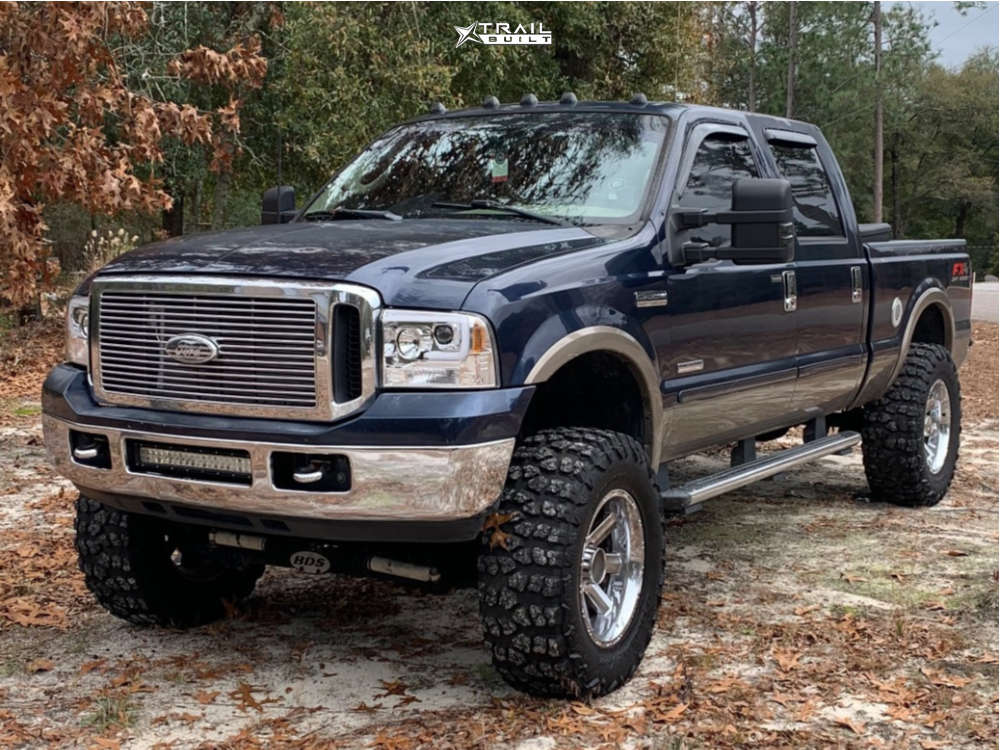 2006 Ford F-250 Super Duty Wheel Offset Aggressive > 1" Outside Fender ...