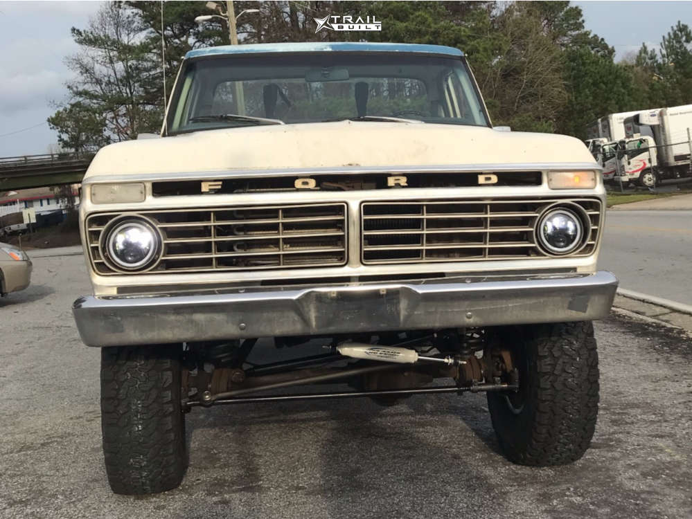 1976 Ford F-150 Wheel Offset Slightly Aggressive Suspension Lift 4 ...