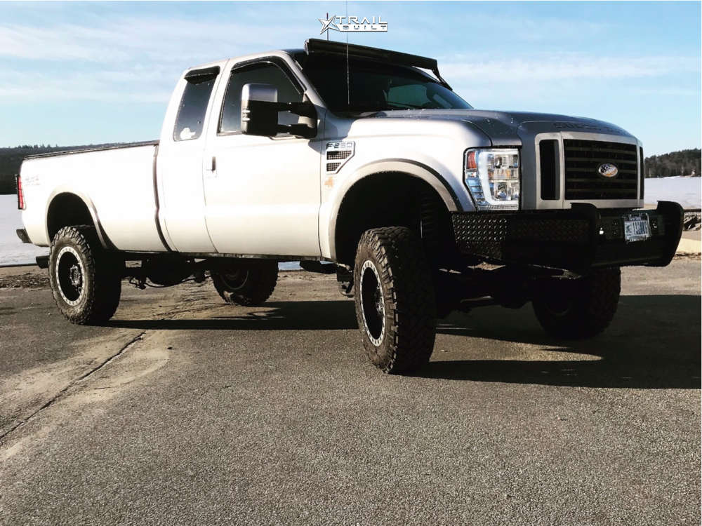 2008 Ford F-250 Super Duty Wheel Offset Aggressive > 1" Outside Fender ...