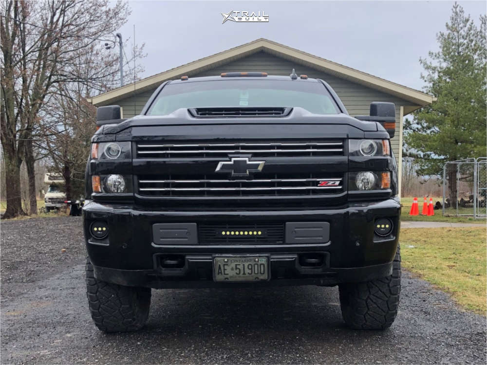 2018 Chevrolet Silverado 2500 HD Wheel Offset Aggressive > 1" Outside ...