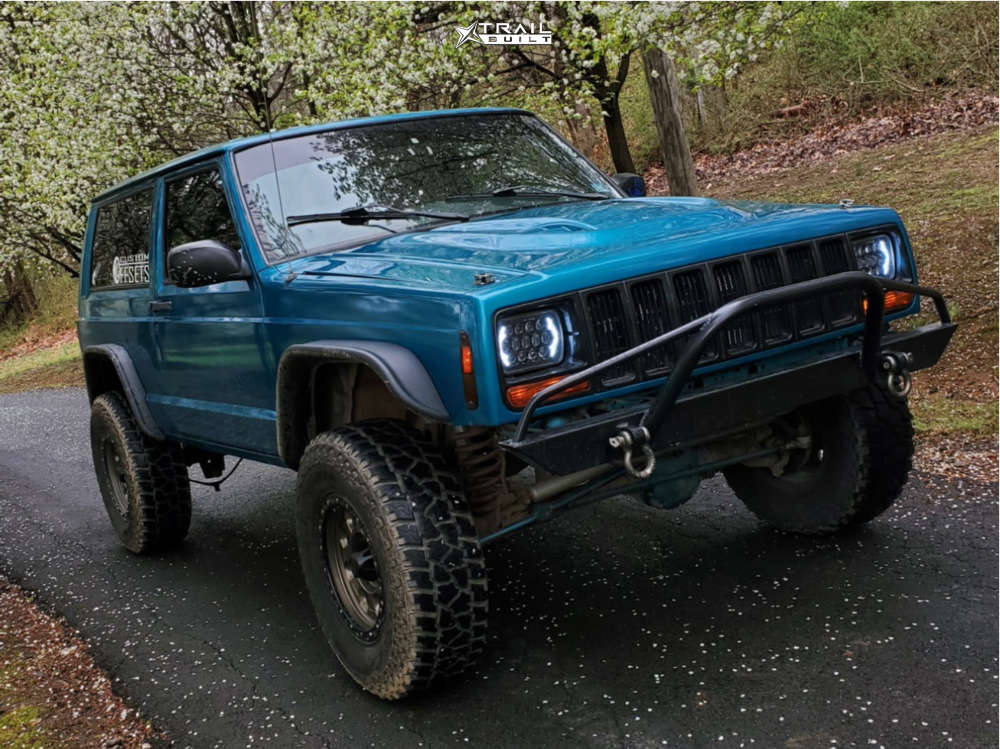 1999 Jeep Cherokee Lifted